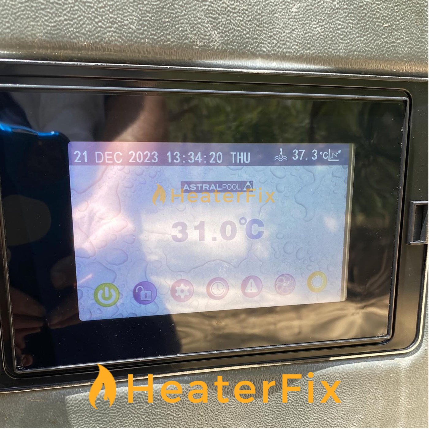 Viron Inverter Heat Pump iHP Screen Colour Display — HeaterFix - Pool ...